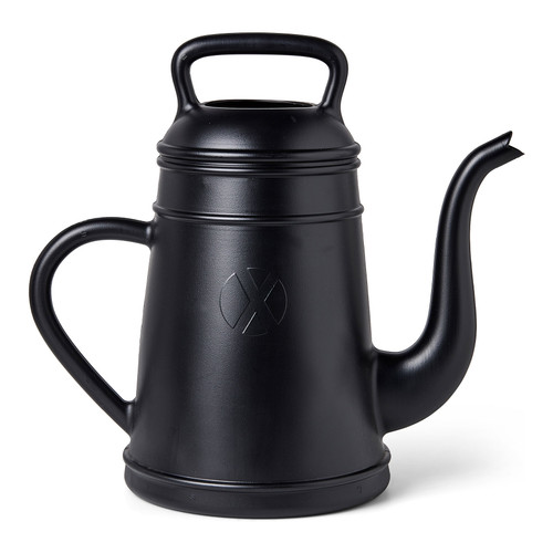 Capi Xala Lungo Watering Can - Black | AuthenTEAK Capi Xala Lungo Watering Can - Black | AuthenTEAK