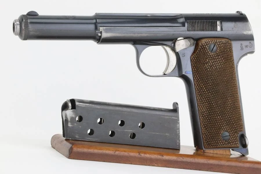 German & Nazi WW2 Pistols | Legacy Collectibles - Page 2