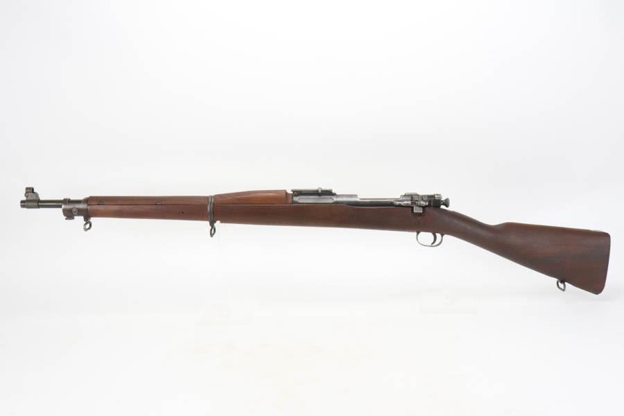 US Rifles From WW1 & WW2: M1 Garand, M1 Carbine, M1903 Springfield ...