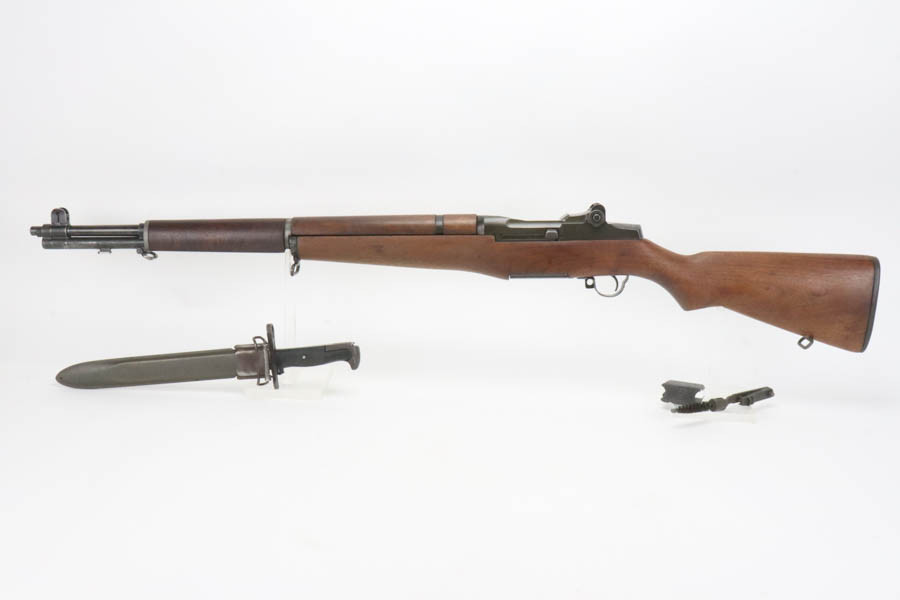 US Rifles From WW1 & WW2: M1 Garand, M1 Carbine, M1903 Springfield ...