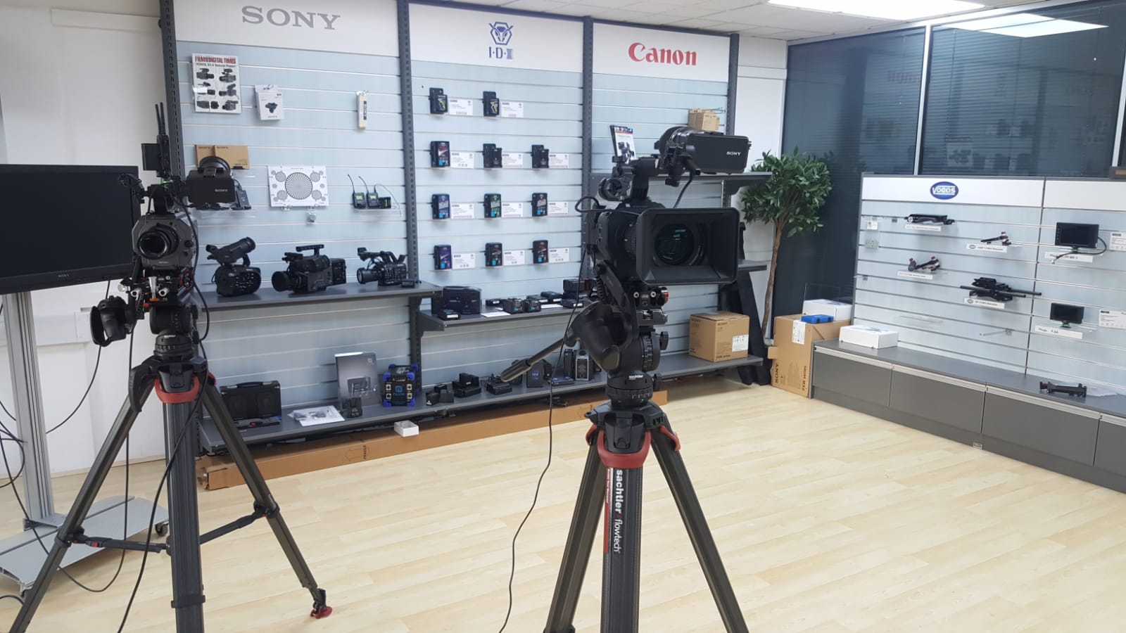Visit Our Showroom For Demos - Top-Teks