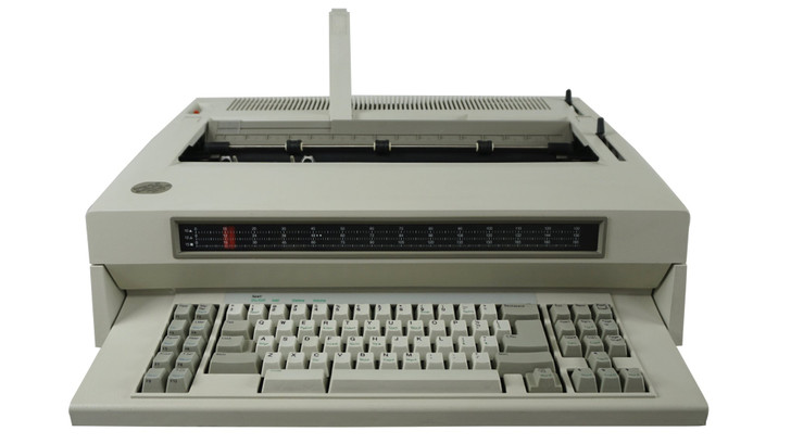 IBM Wheelwriter 70 Typewriter - Typewriters.com