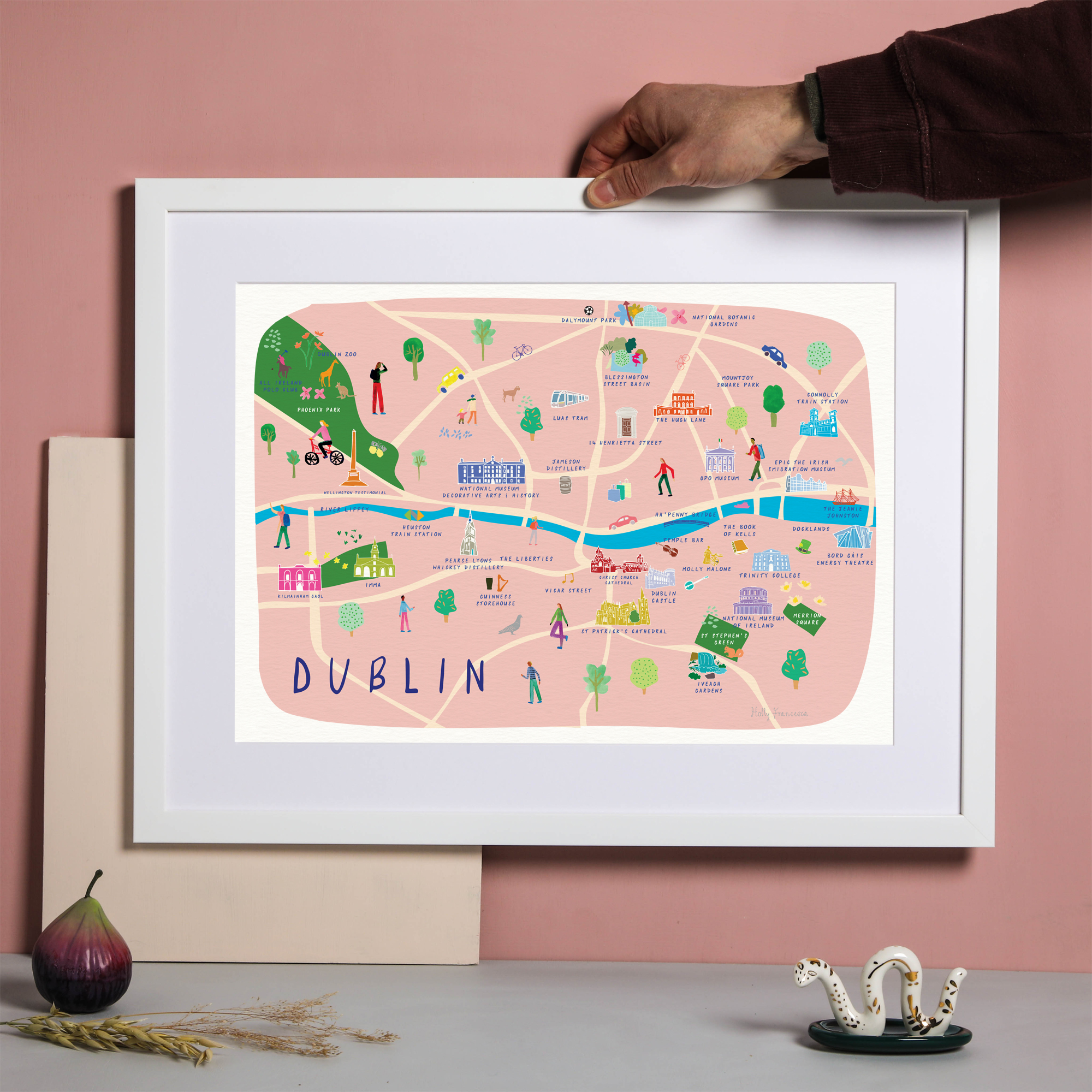 Illustrated hand drawn Map of Dublin by UK artist Holly Francesca.