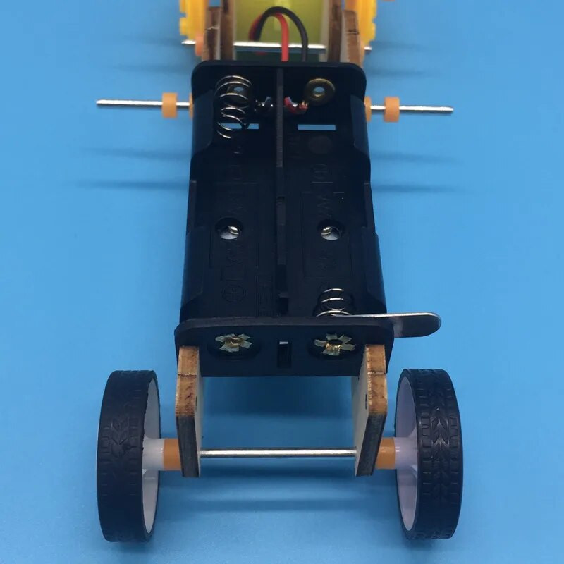 Student science and technology small production invention DIY wind ...