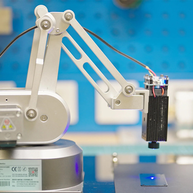 ultraArm P340: A high-performance 4-axis collaborative robotic arm with ...