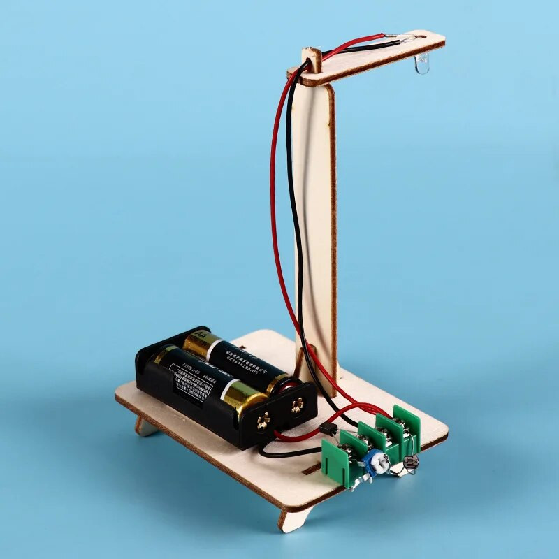 Student science and technology small production invention DIY wind ...