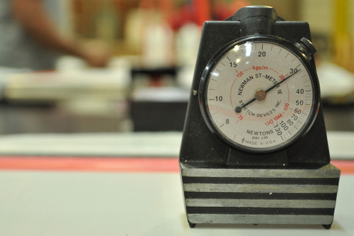 Frame Restretch Service 20 X 24 (Saati Mesh) - Spot Color Supply