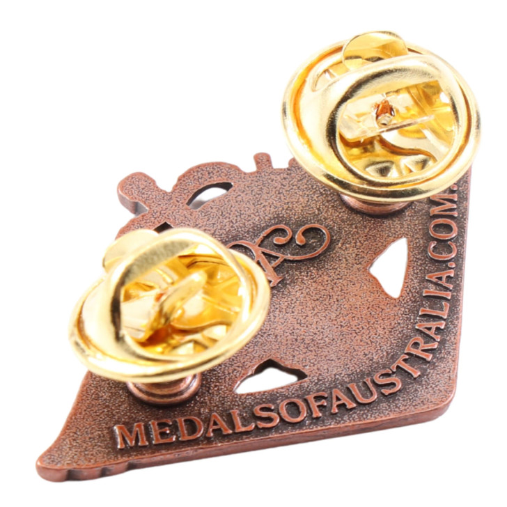 Return from Active Service Badge (QC) with 2 Clutch Pins - Medals of ...