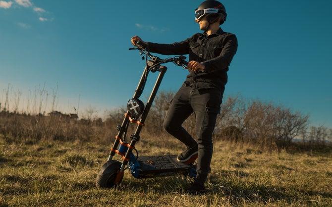 Top 5 Fastest Electric Scooters making their Places in the Streets of ...