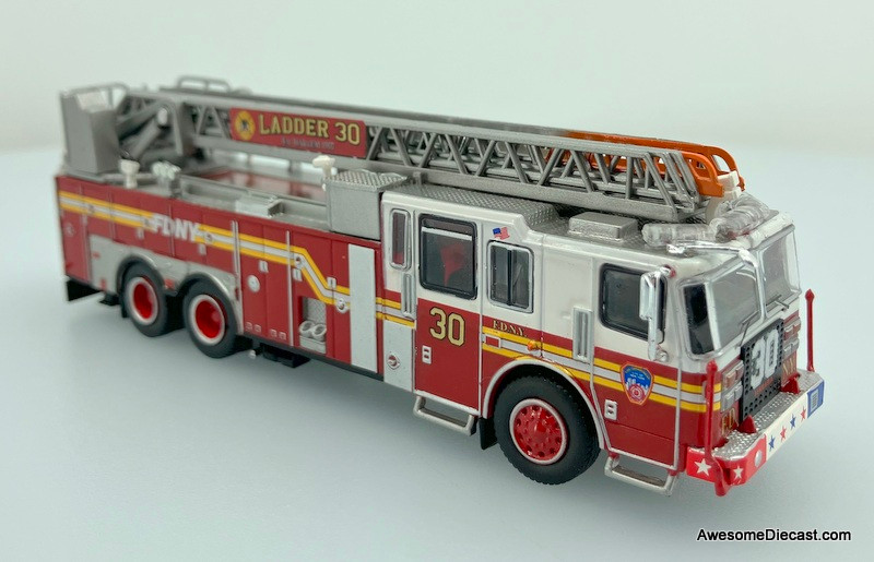 PCX87 1:87 Ferrara Ultra Ladder Truck FDNY: Manhattan Ladder 30 (Harlem)