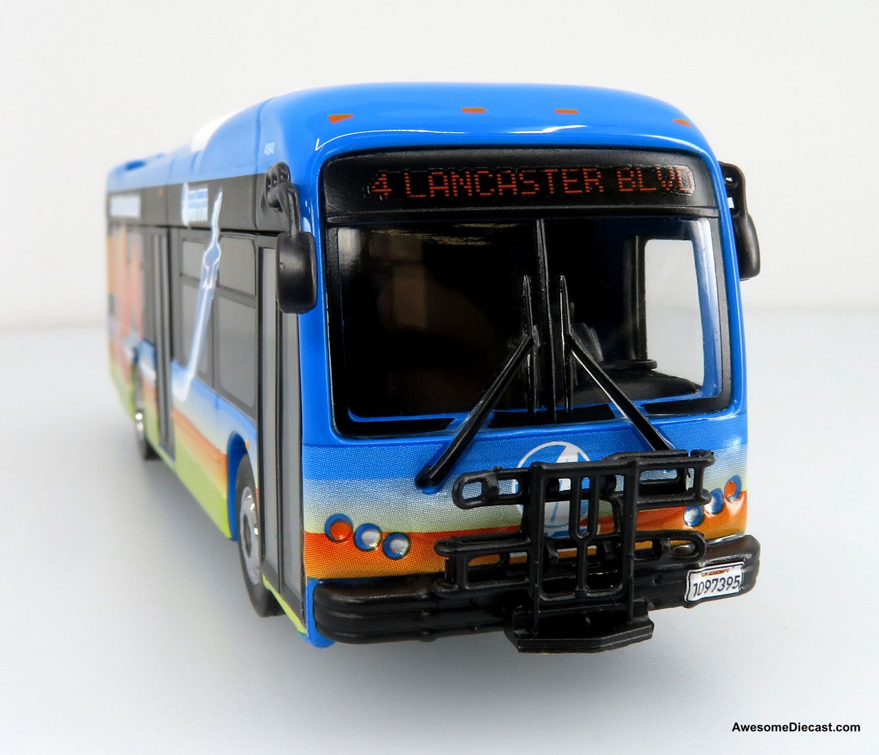 Iconic Replicas BYD K8M Transit Bus 1:87: Antelope Valley Transit Authority