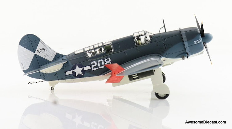 Curtiss SB2C-4 Helldiver White 208, VB-83, USS Essex, April 1945 1:72 ...