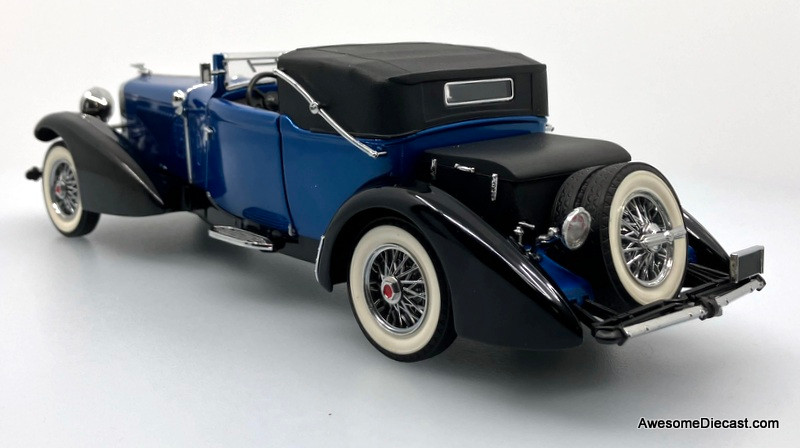 1933 Duesenberg J Victoria - Blue/Black 1:24 Diecast Model by Franklin Mint