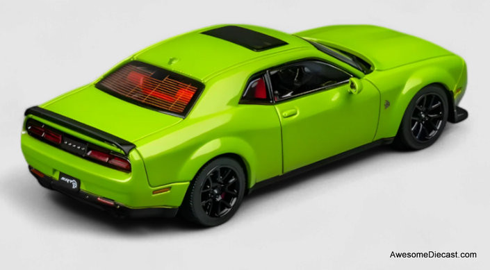 Dodge Challenger SRT Hellcat, Metallic Green 1:64 Diecast Model Car by ...