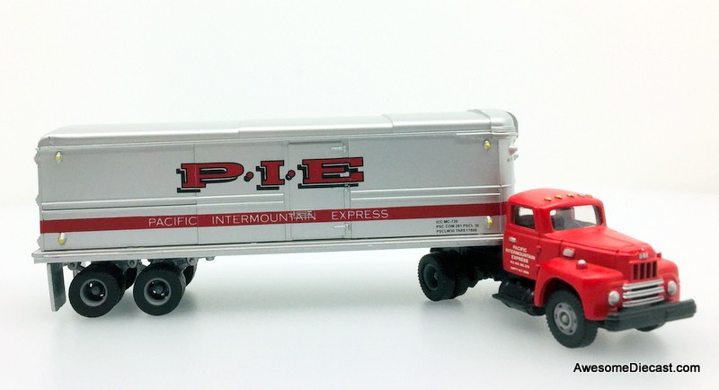 Trucks - Tractor Trailers - Page 1 - Awesome Diecast