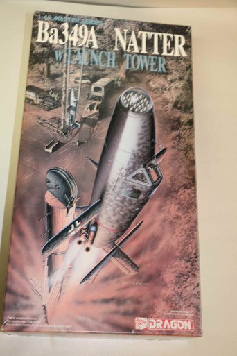 DRA5516 - Dragon - 1/48 Ba349A NATTER w/ Launch Tower