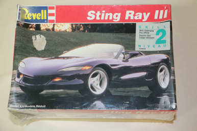 RMX7346 - Revell 1/25 Sting Ray III