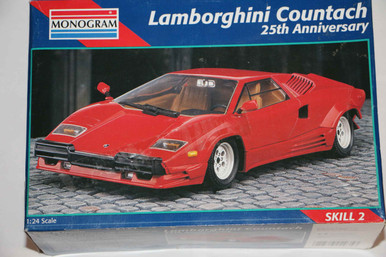 MON2935 - Monogram 1/24 Lamborghini Countach 25th Anniversary