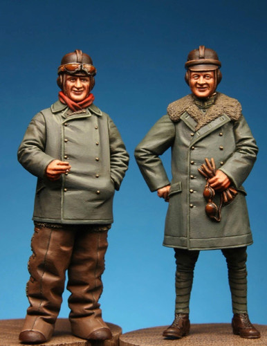 MCRMC32016 - Model Cellar 1/32 WWI German 2 Seater Crew - Wheels and ...