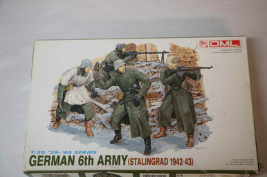 6017 - Dragon -1/35 German 6th Army Infantry Stalingrad - 1942-43 WWHP