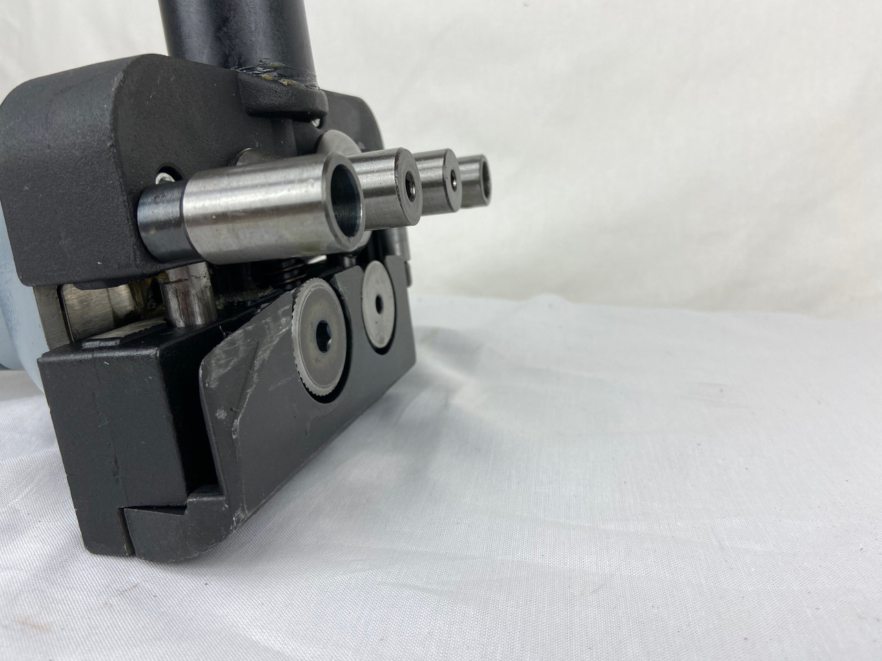 REFURBISHED BLUEROCK Tools Model SL-1.25 Seam Locker for Pittsburgh ...