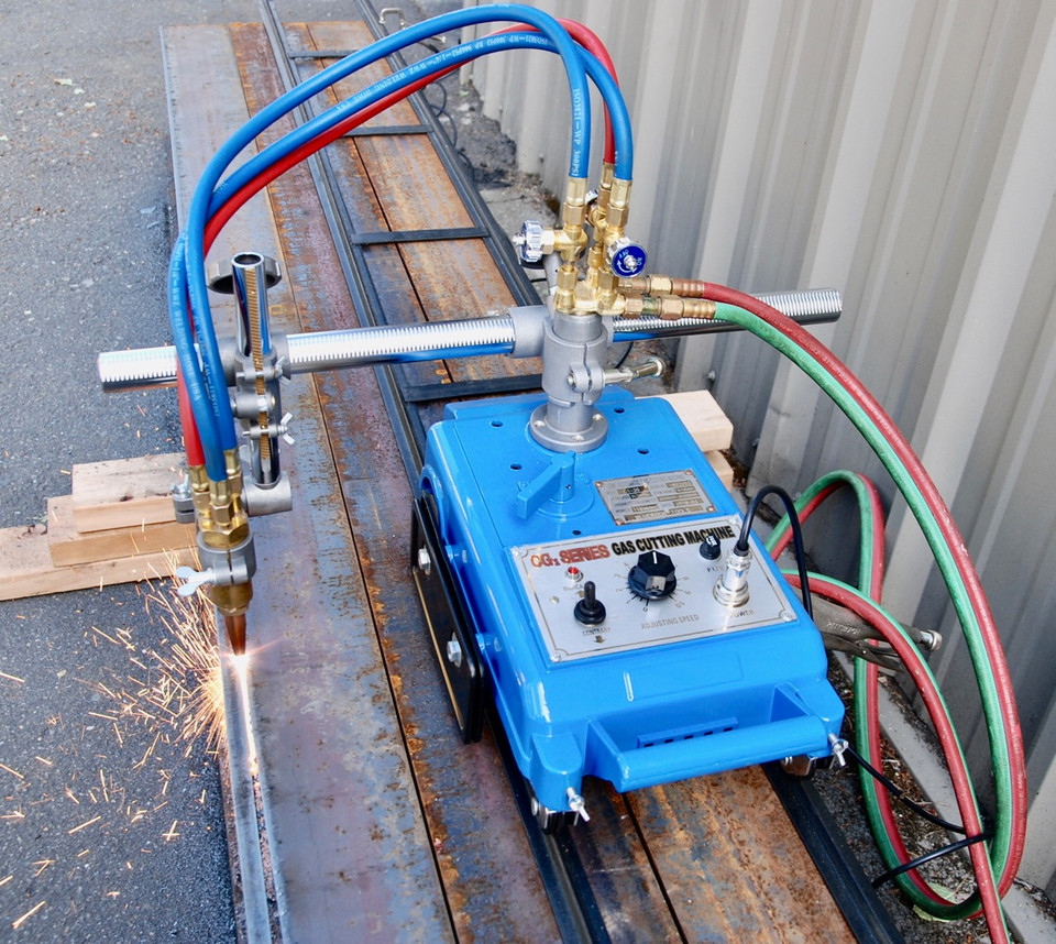 BLUEROCK CG-30 Gas Cutting Track Torch Kit - Motorized Burner Cutter ...