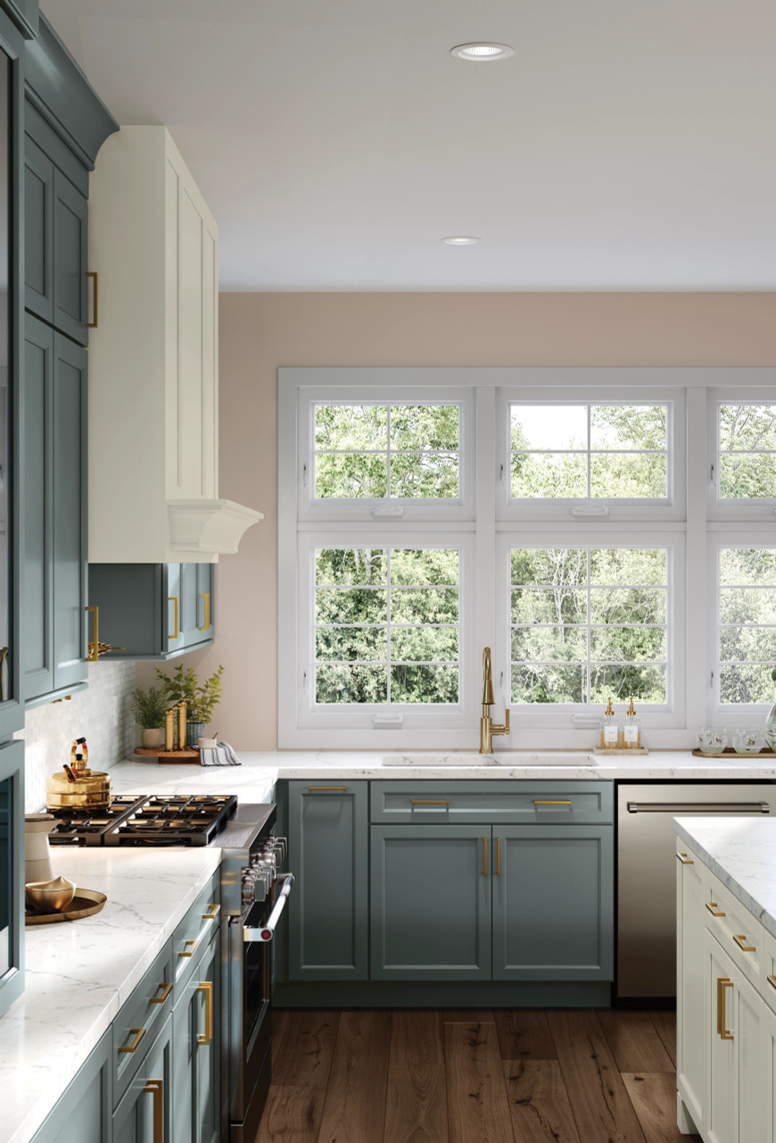 Cozy Tides Kitchen: Experience warm design by KraftMaid