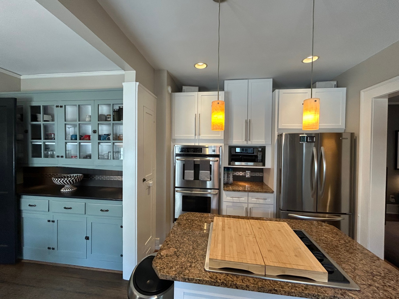 Michele Madden Kitchen - KraftMaid