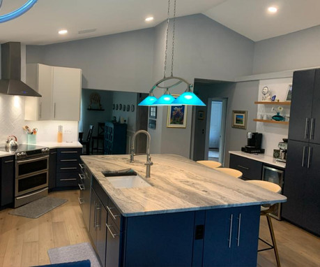 Johnson Kitchen - KraftMaid