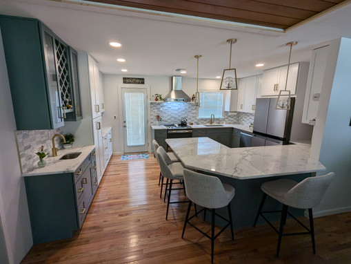 Shadel Kitchen - KraftMaid