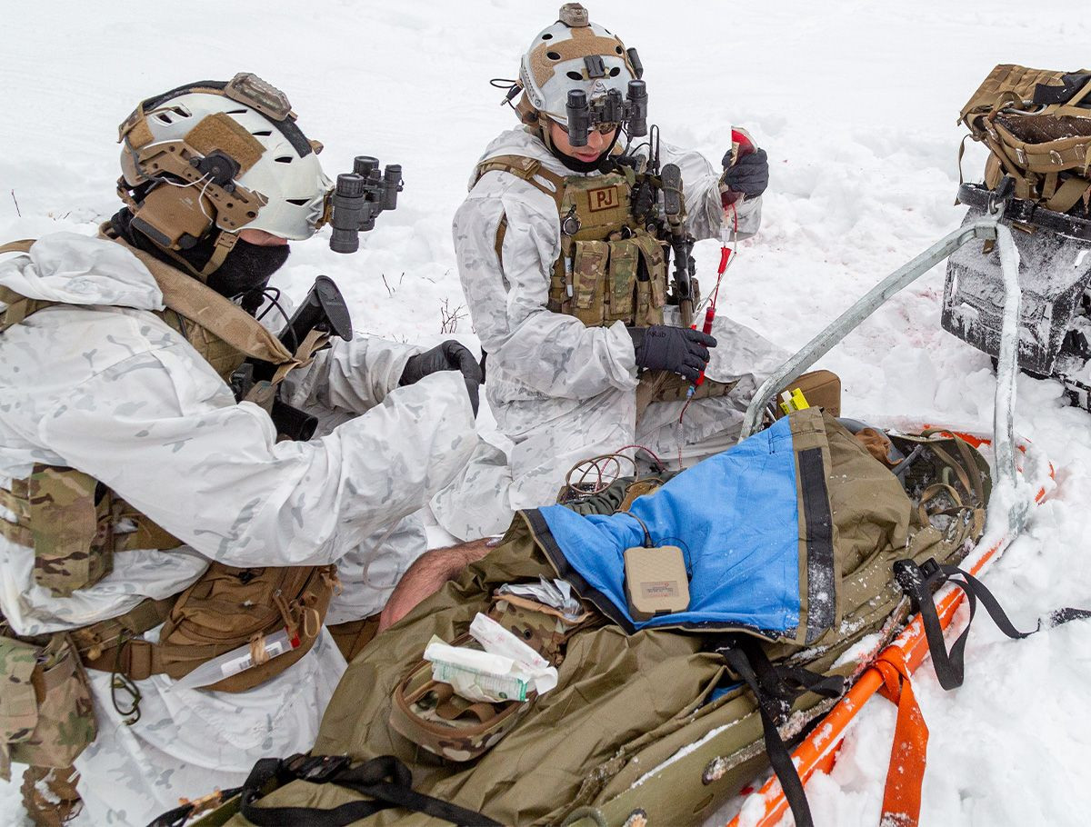 North American Rescue Hypothermia Prevention & Management Kit