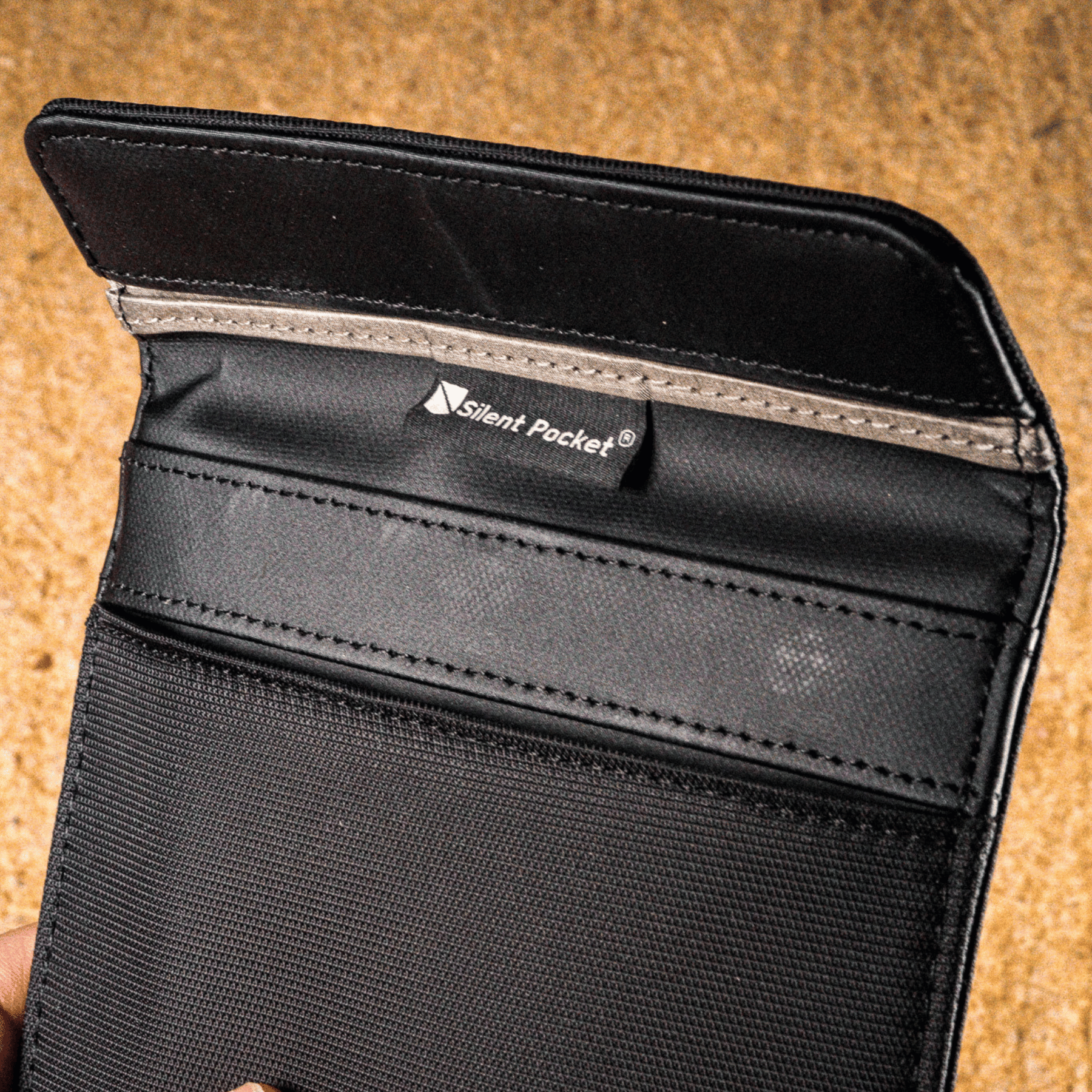 SLNT Faraday Phone Sleeve