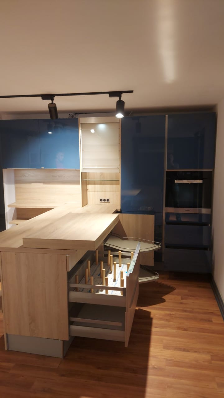 Sky Blue Kitchen with Moving Breakfast Bar - ZICAZA