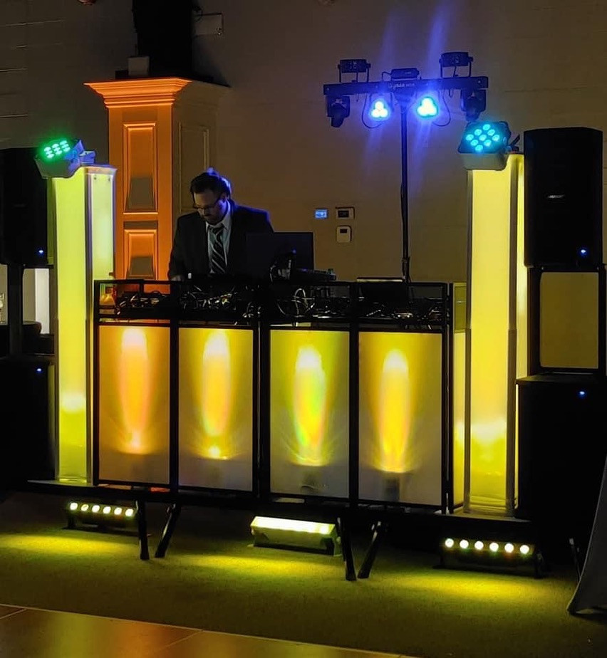 2 MyStages 4’x8’ Aluminum Portable Stage Decks | MyStage®