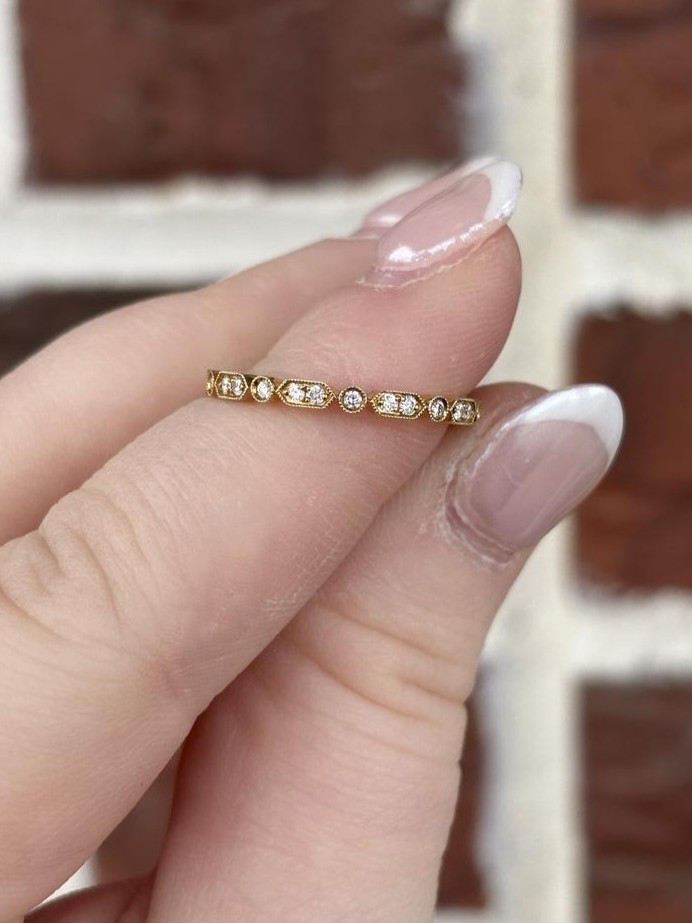 Milgrain Bezel Set Hexagonal Diamond Band-14KY - Hill's In-House Jewelers