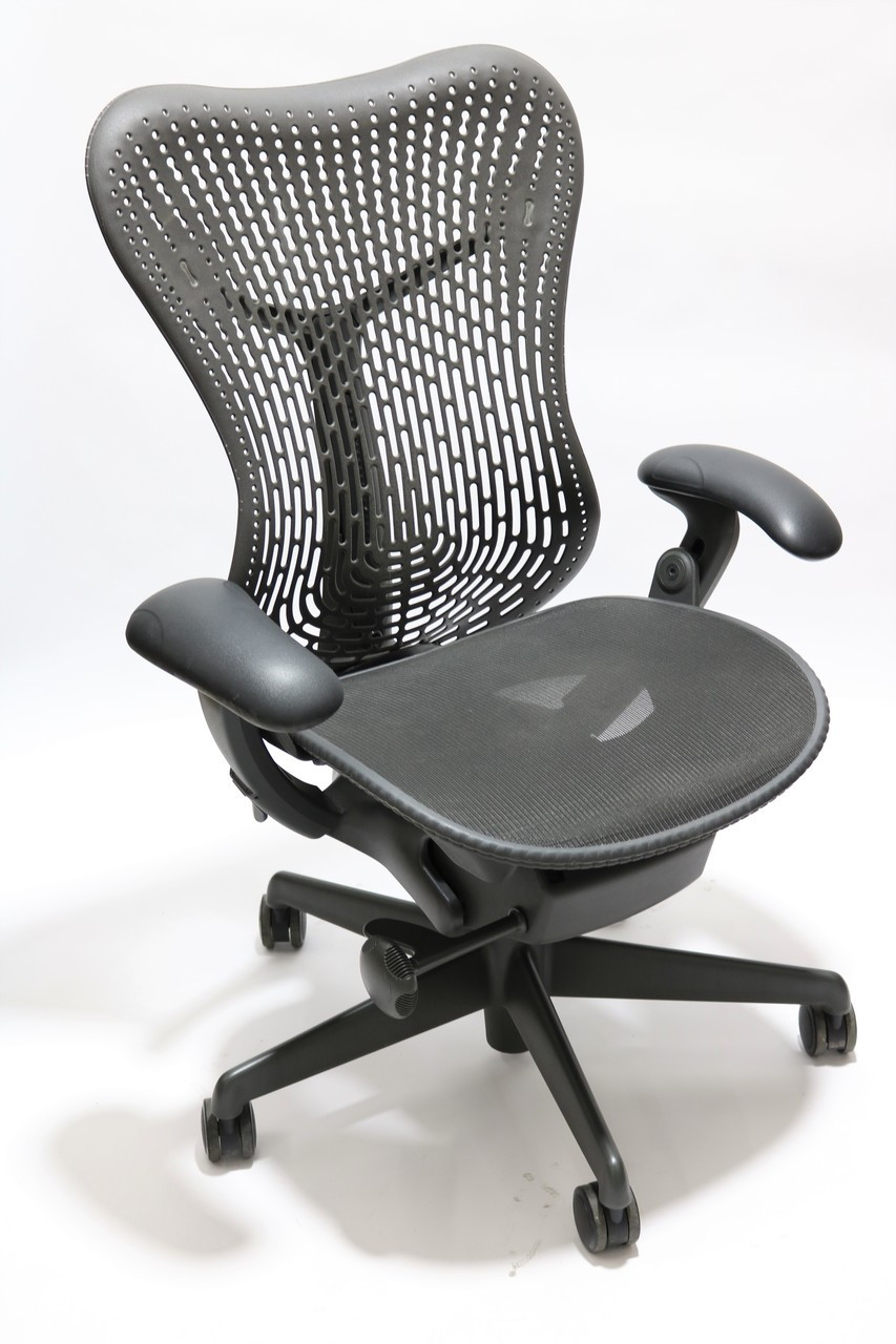 Herman Miller Mirra