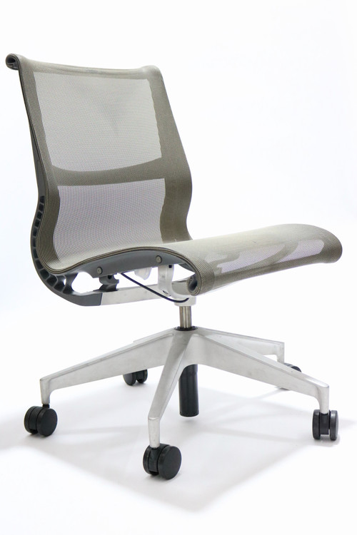 Herman Miller Setu