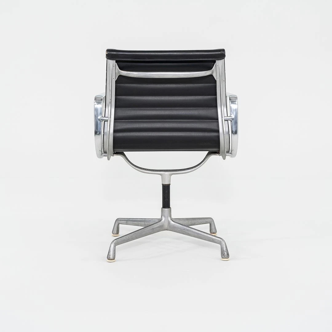 Herman Miller Eames Aluminum Group Management Chair Black