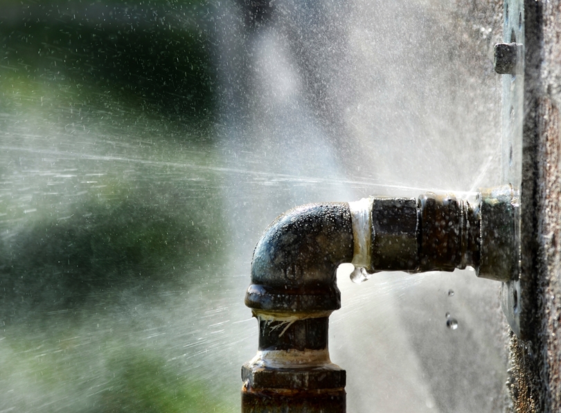 Signs That Your Pipes Are Damaged - New York Replacement Parts Corp.
