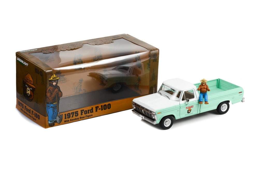 1975 Ford F-100 w/ Smokey Bear Figure, Green - Greenlight 13636 - 1/18 ...