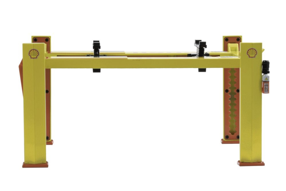 Shell Oil #2 Adjustable Four-Post Lift, Yellow and Red - Greenlight ...