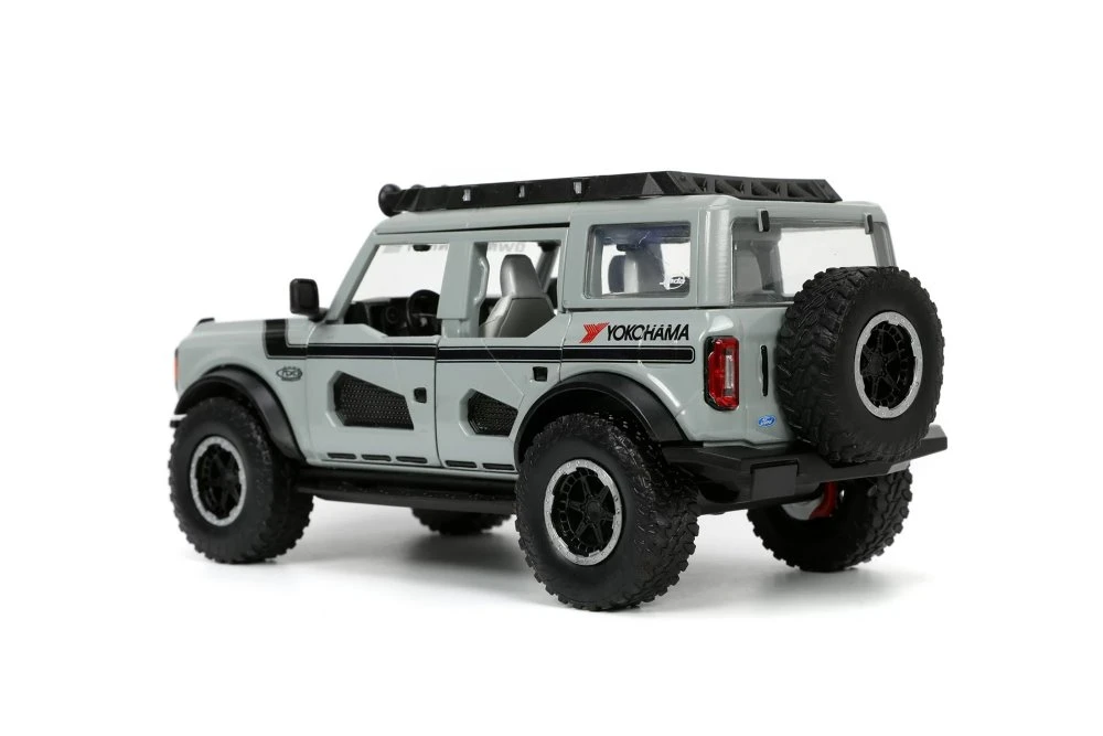 2021 Ford Bronco, Gray - Jada Toys 33300 - 1/24 Scale Diecast Model Toy ...