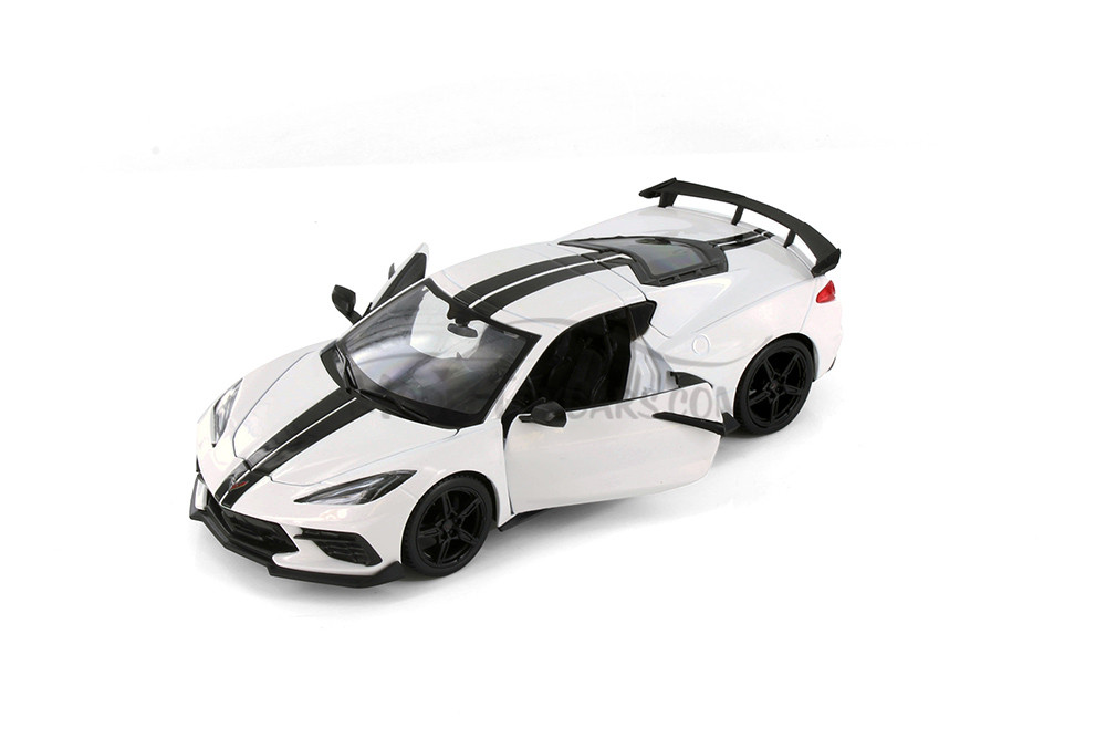 2020 Chevy Corvette Stingray Coupe, Red & White - Showcasts 37534 - 1/ ...