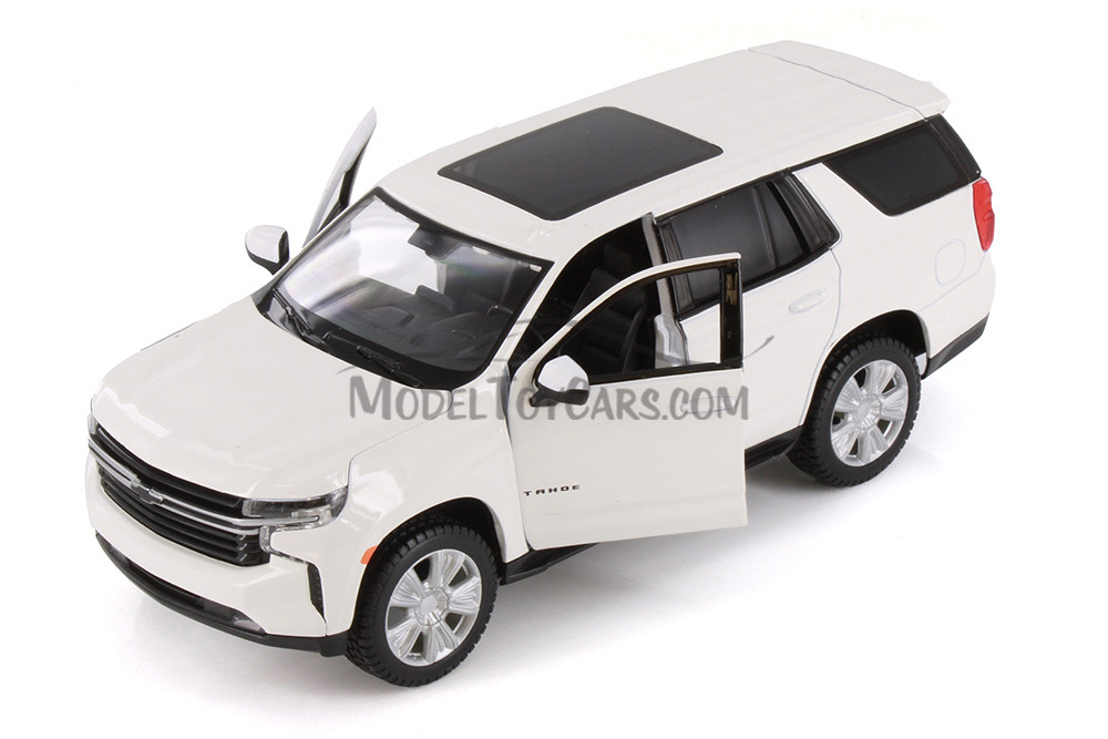 2021 Chevy Tahoe, White - Showcasts 37533 - 1/26 Scale Diecast Model ...