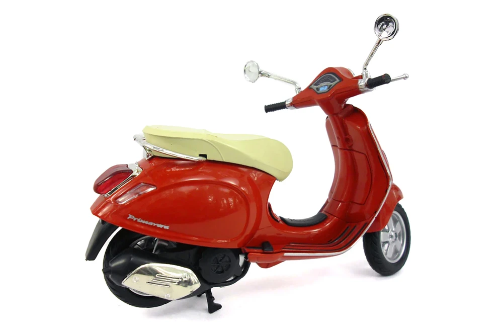 2013 Vespa Primavera Scooter, Red - New Ray 57553 - 1/12 Scale Diecast ...