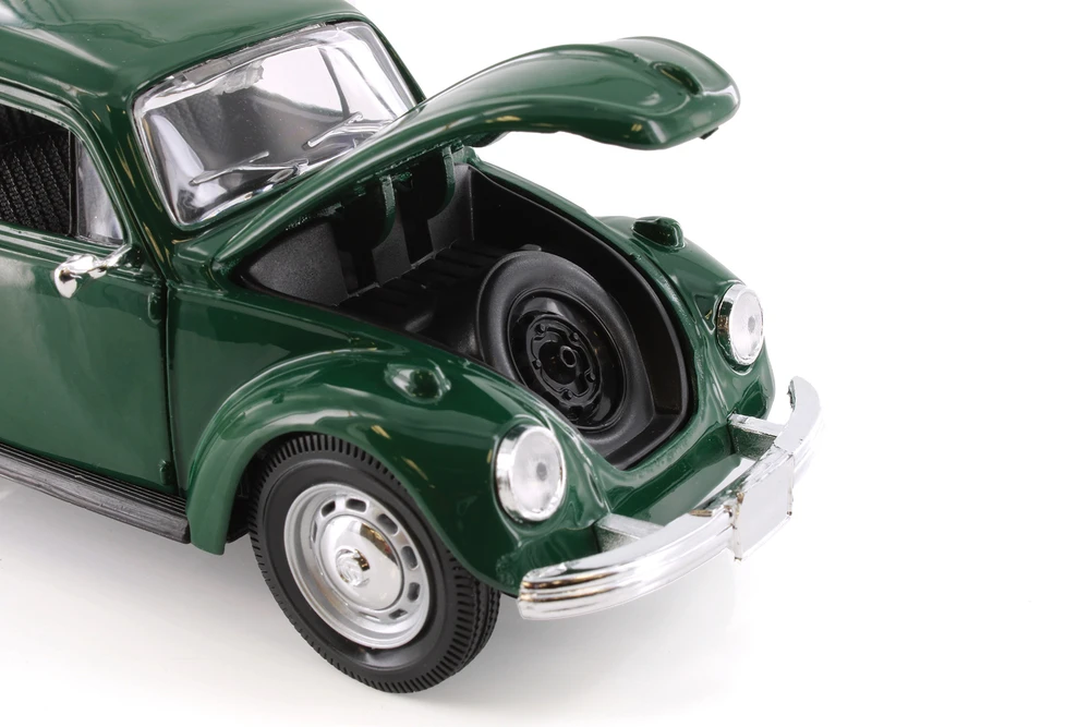 Volkswagen Beetle Hardtop Compact Car, Green - Showcasts 37926 - 1/24 ...