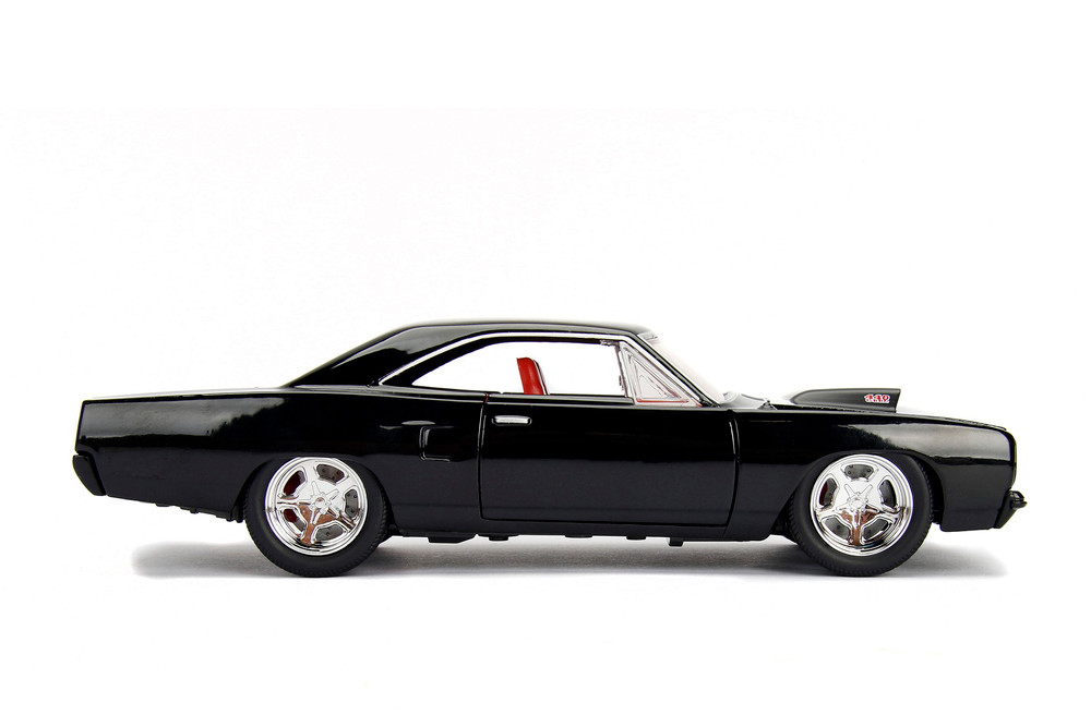 1970 Plymouth Road Runner Hardtop, Glossy Black - Jada Toys 99581 - 1/ ...