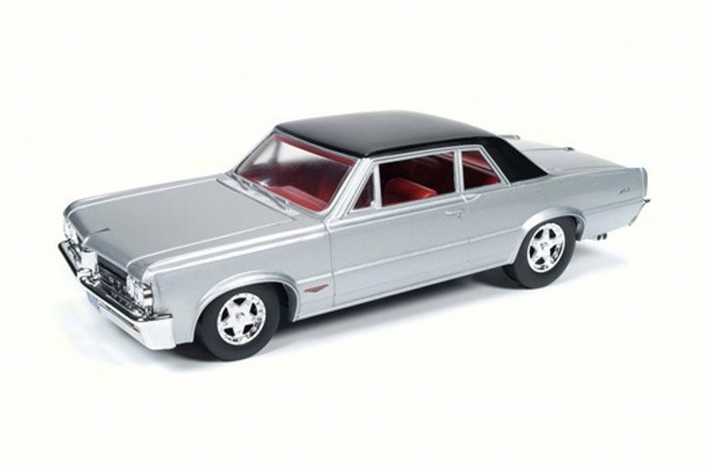 1964 Pontiac GTO, Silvermist Grey - Auto World AW24007 - 1/24 Scale ...