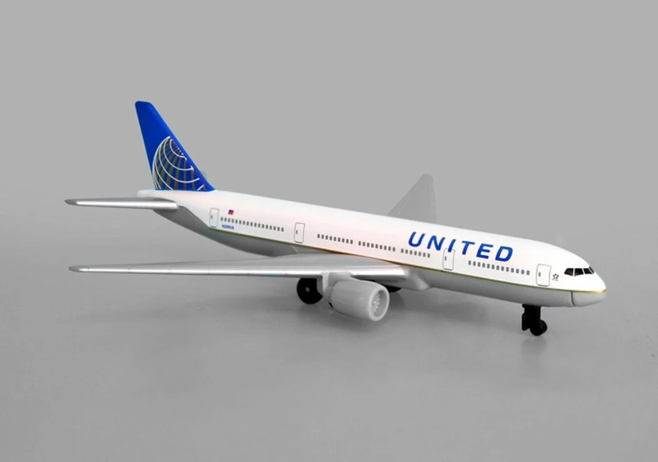 United Airlines B777, White - Daron RT6266 - Diecast Model Airplane ...