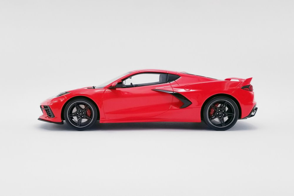 2020 Chevy Corvette Stingray C8, Torch Red - GT Spirit US028 - 1/18 ...